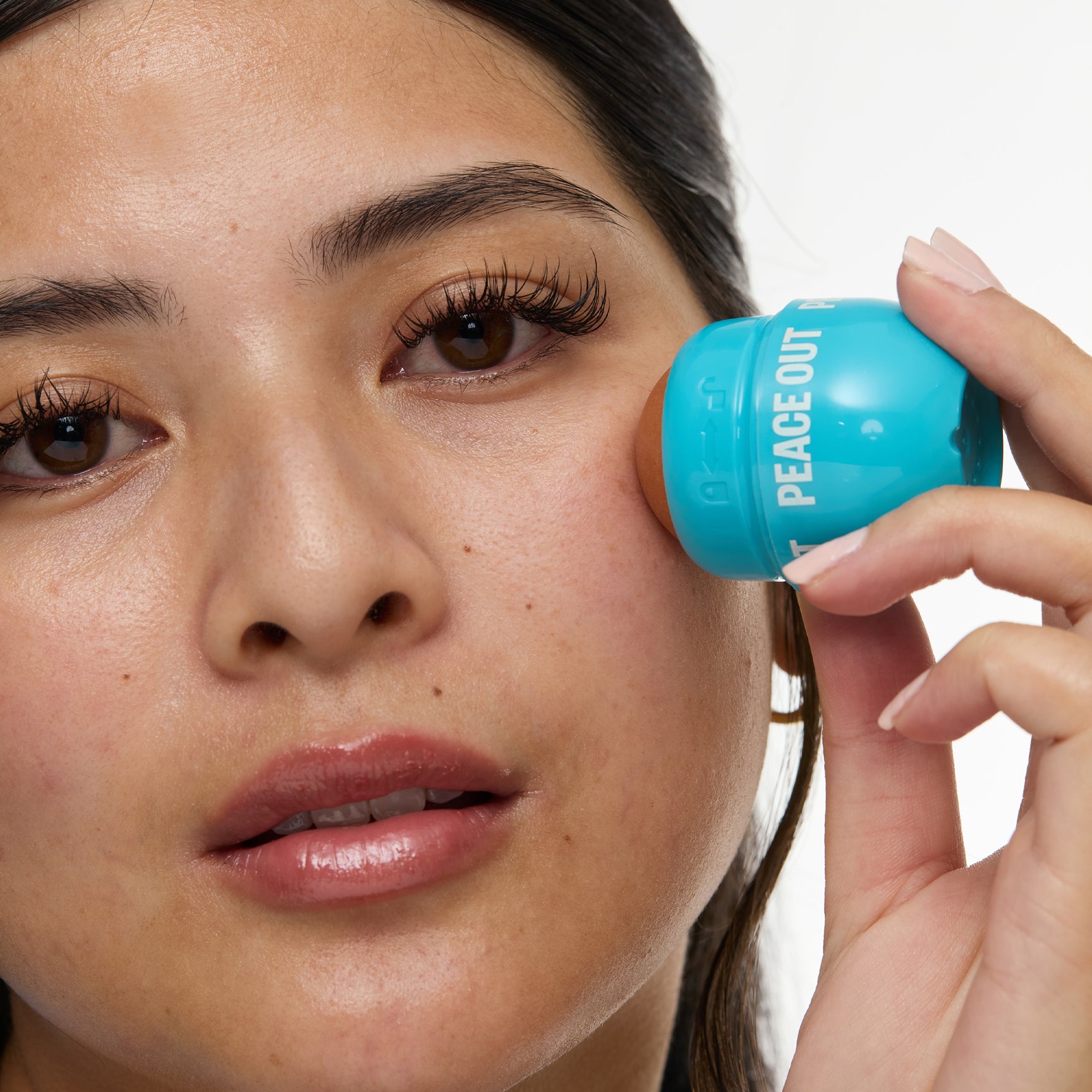 Instant Oil Control Roller W/ Halloysite Clay | Peace Out Skincare